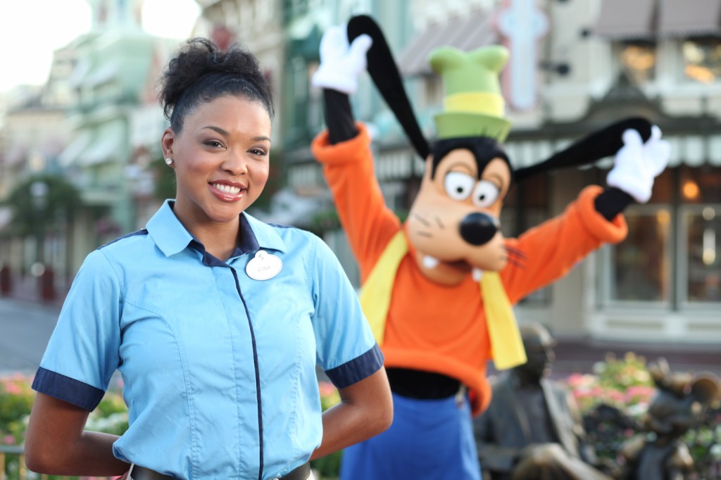 Disney Internships for College Students – How to Prepare and Succeed ...